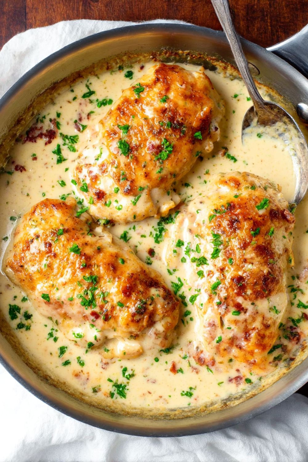 Paula Deen Chicken in White Wine Sauce Recipe - Sandra Kitchen